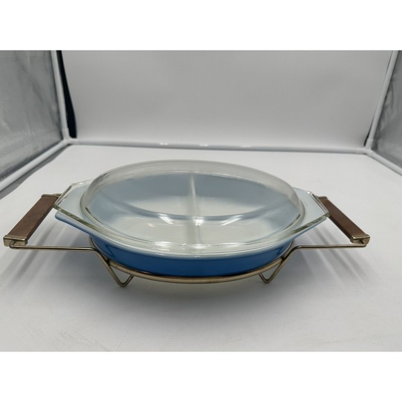 Pyrex | Kitchen | Vintage 961 Blue Pyrex Divided Oval Casserole Dish ...